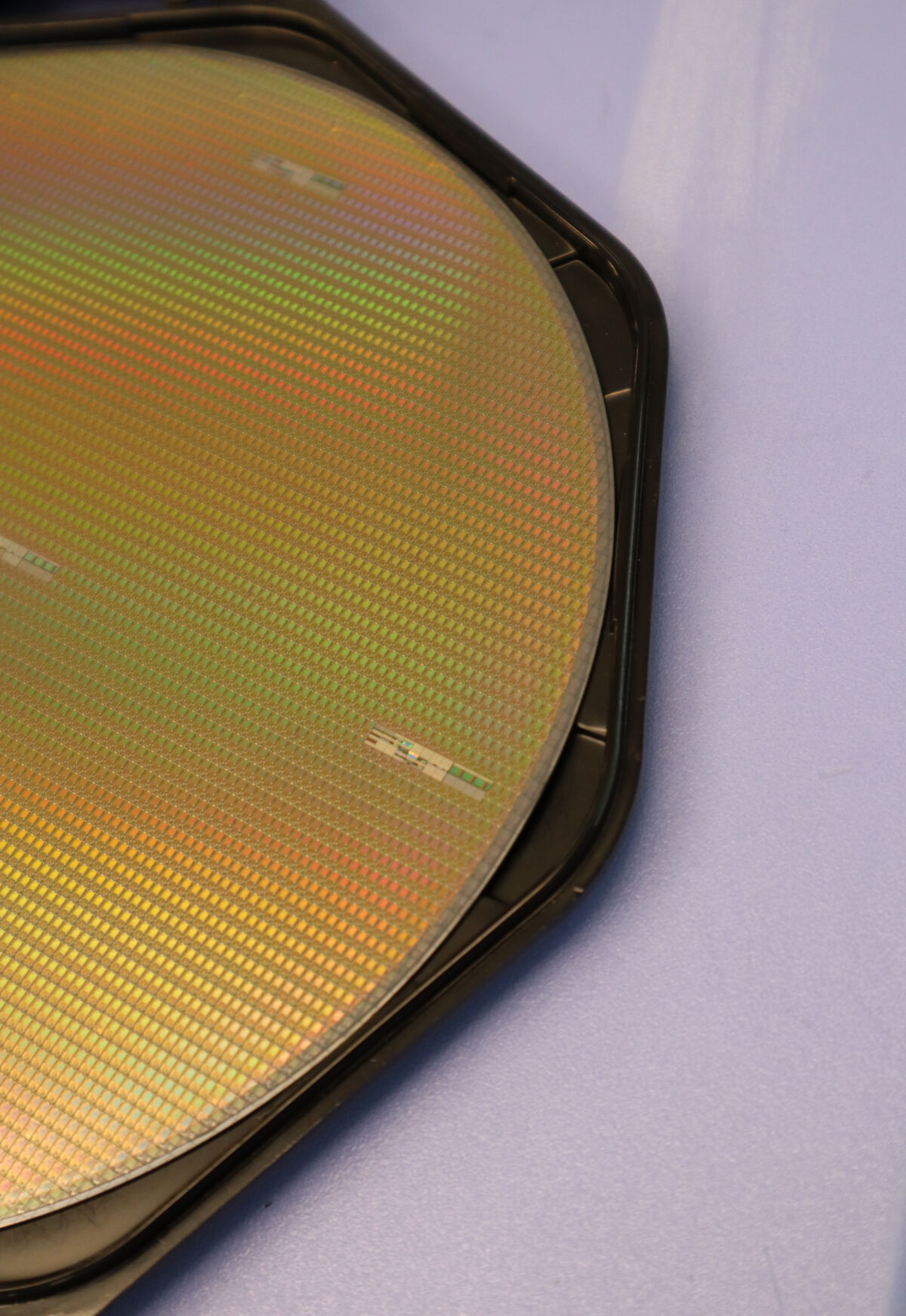 Inside an RFID label: Explore the 3 main RFID components and how they ...